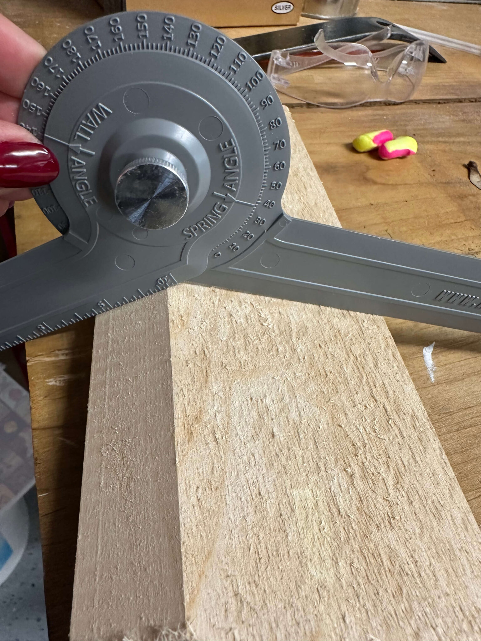 How to Measure, Cut, and Install Crown Molding - allisonskiff.com
